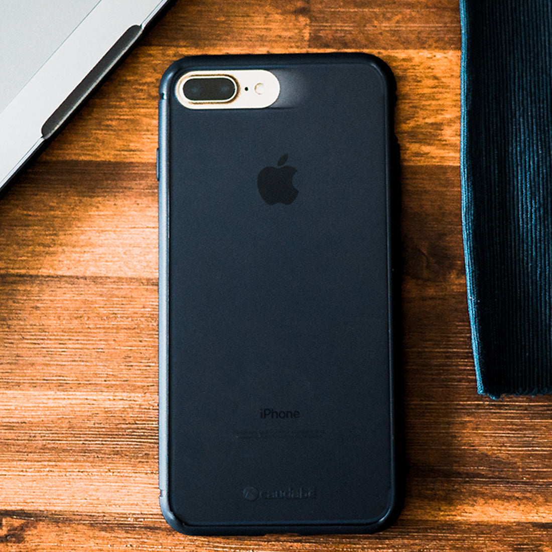 Synthesis | Sleek, rugged iPhone 8 case