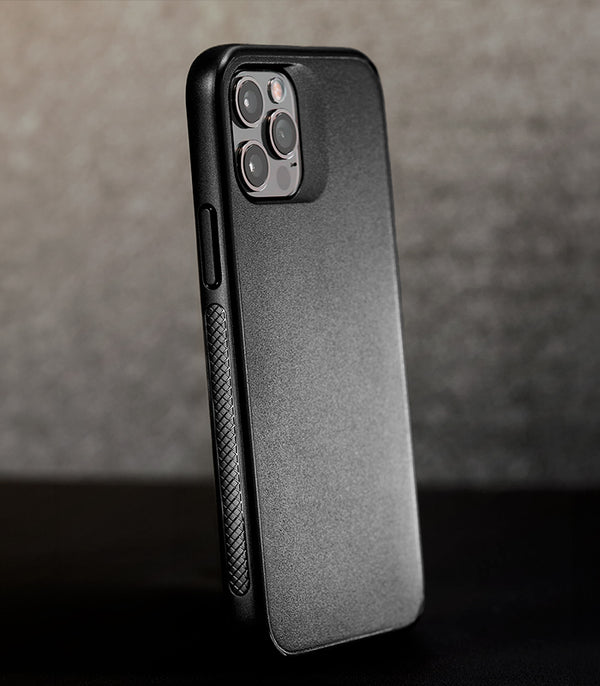 Synthesis | Sleek, rugged iPhone 12 case